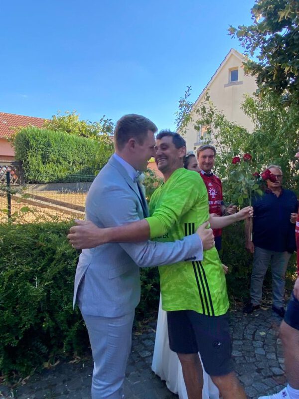 Alles Gute zu Eurer Hochzeit, Lisa-Marie und Tobias Friedl! – FC ...